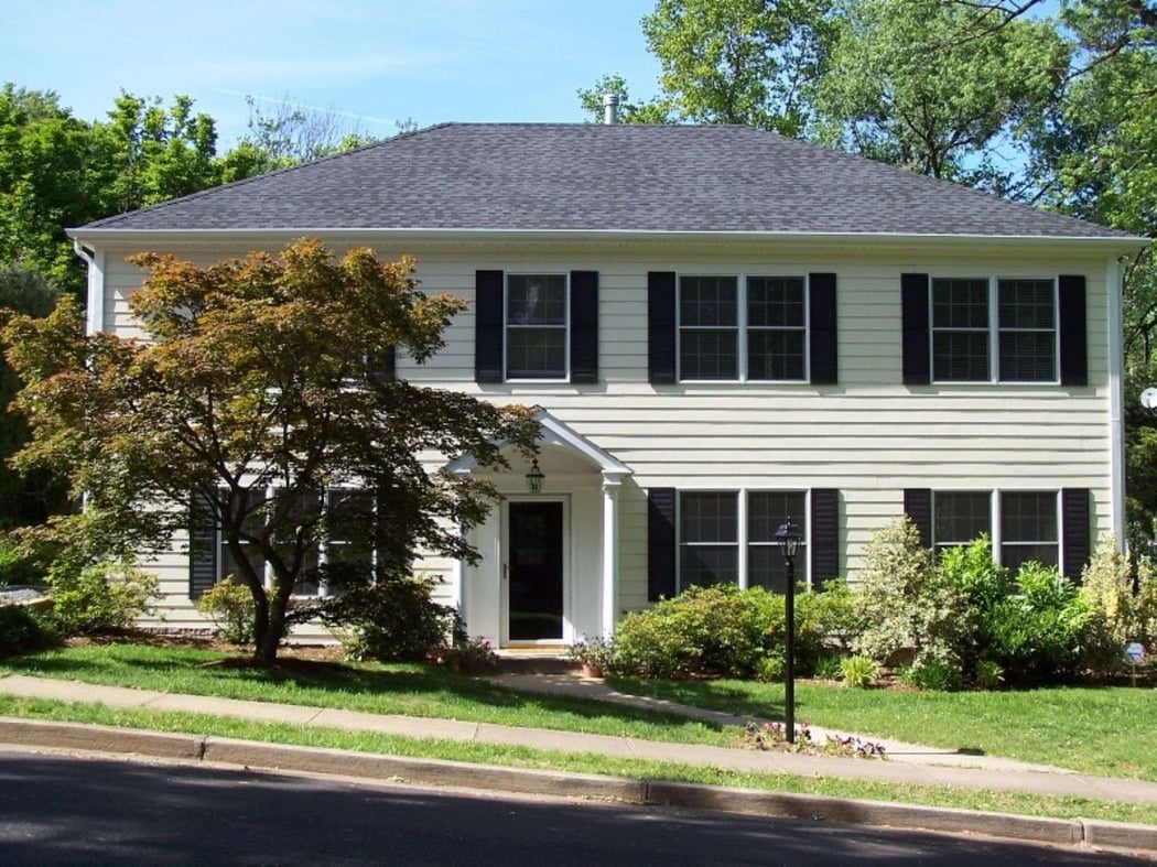 Preserve Yard Space with A Vertical Build-Up Home Addition