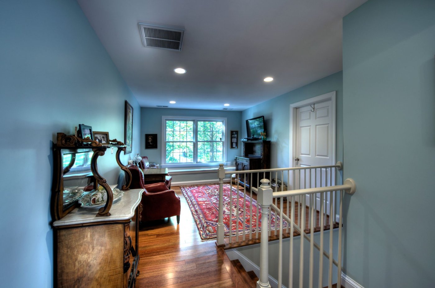 Preserve Yard Space with A Vertical Build-Up Home Addition